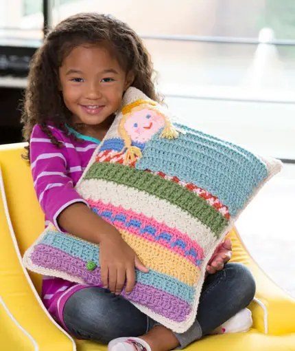 [Free Patterns] 9 Great Crochet Pillow Patterns for Kids - Daily Crochet