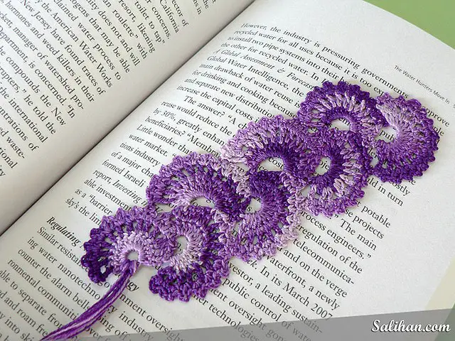 [Free Pattern] This Fan Bookmark Is An Excellent Gift For Avid Readers ...