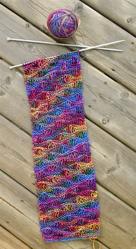 [Free Pattern] This Drop Stitch Scarf Looks Great In Variegated Yarn ...