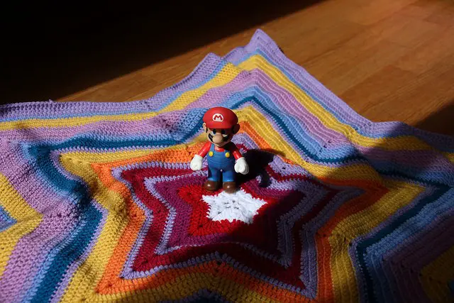 [Free Pattern] This 5 Point Star Blanket Is Fun And Surprisingly Quick ...