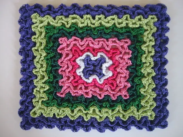 [Free Pattern] These Hot Pads Are Crocheted In Rug Yarn For Thick, Heat ...