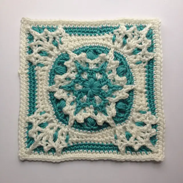 [Free Pattern] This Blizzard Warning 9 Inch Square Is Absolutely ...