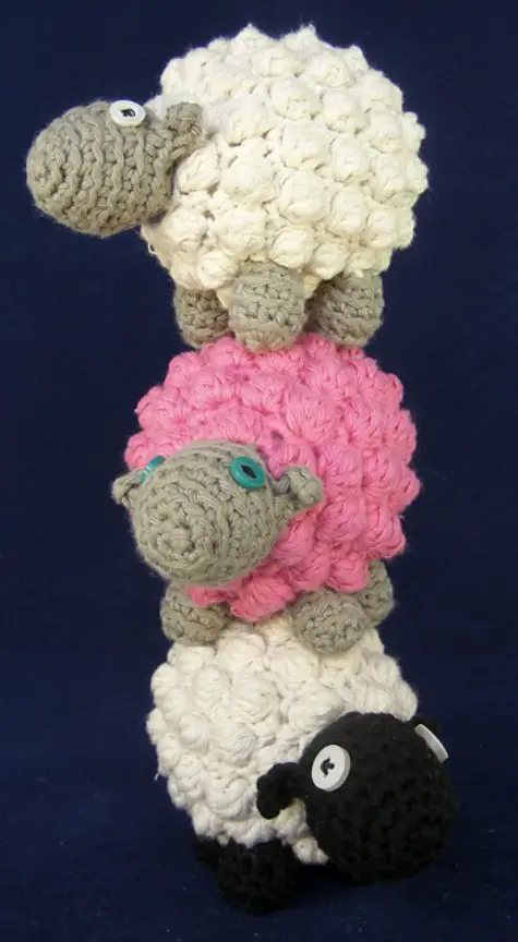 [Free Pattern] Everybody Needs A Pink Sheep! - Daily Crochet