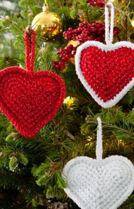 [Free Pattern] Make These Beautiful Christmas Love Hearts For Those You ...