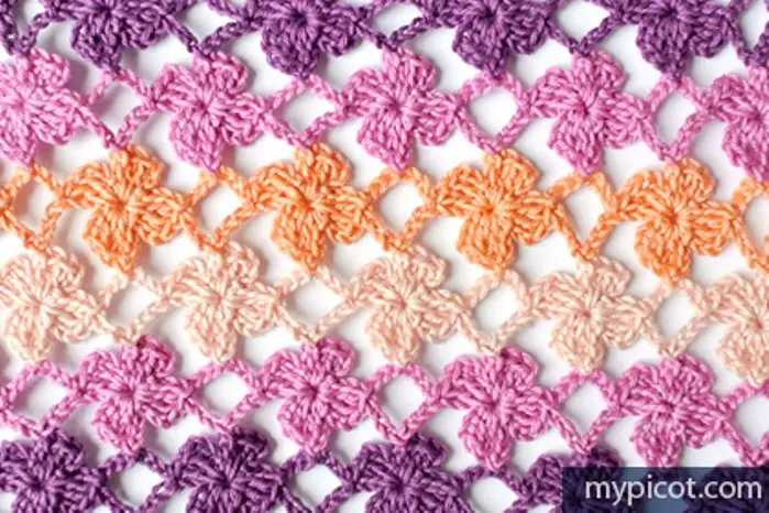 [Photo Tutorial] Learn A New Crochet Stitch: 4 Petals Crochet Flower ...