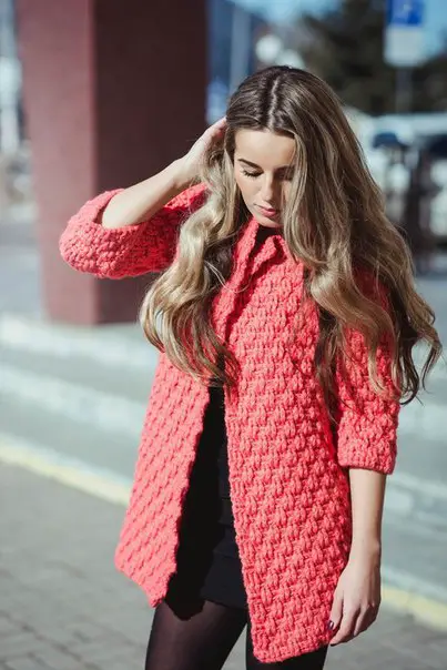 [Free Patterns] 3 Fabulous And Easy To Crochet Winter Coats - Daily Crochet