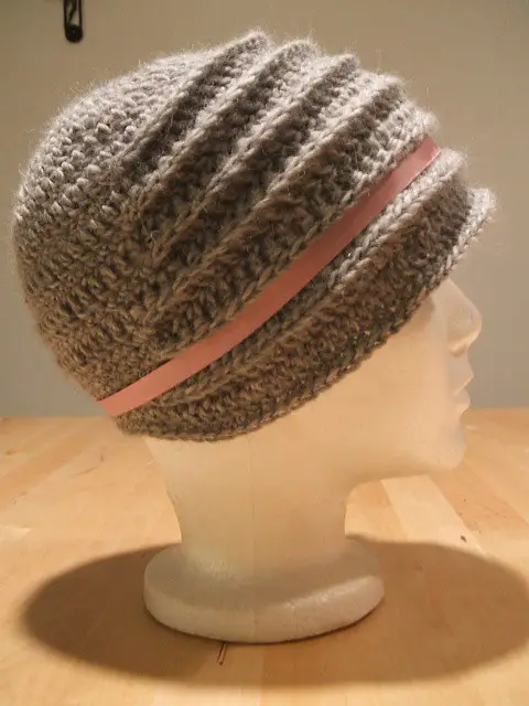 [Free Pattern] So Simple, So Beautiful! This Flapper Hat Pattern Is So ...