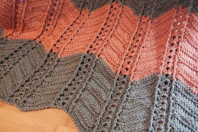 [Free Pattern] Simply Stunning Shell And Post Stitch Ripple Afghan ...