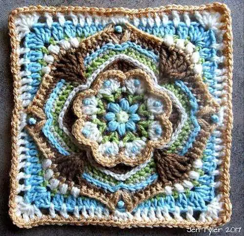 Bring Style To Your Space With This Gorgeous Crochet Flower Square ...