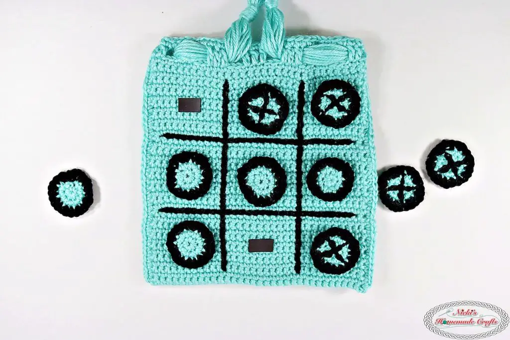 [Free Pattern] This Tic Tac Toe Game Travel Bag With Magnets Is Ideal ...