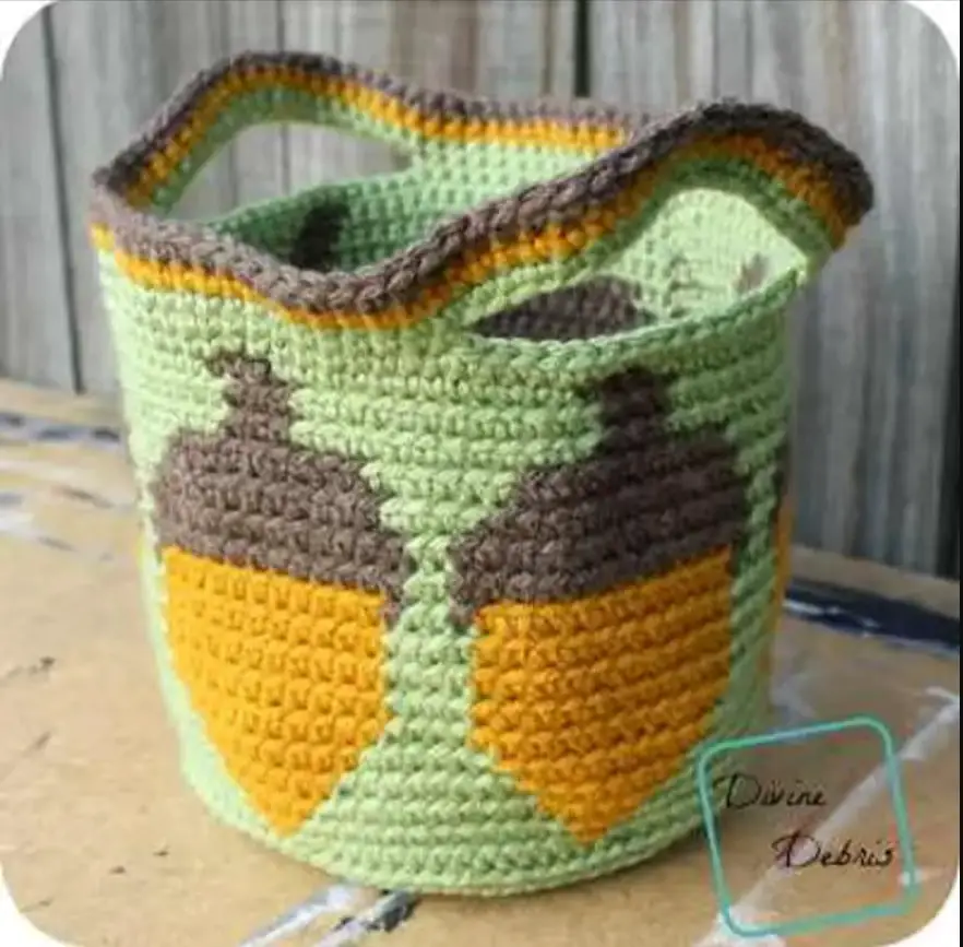 [Free Pattern] Bring The Warm Colors Of Fall Into Your Home With This ...