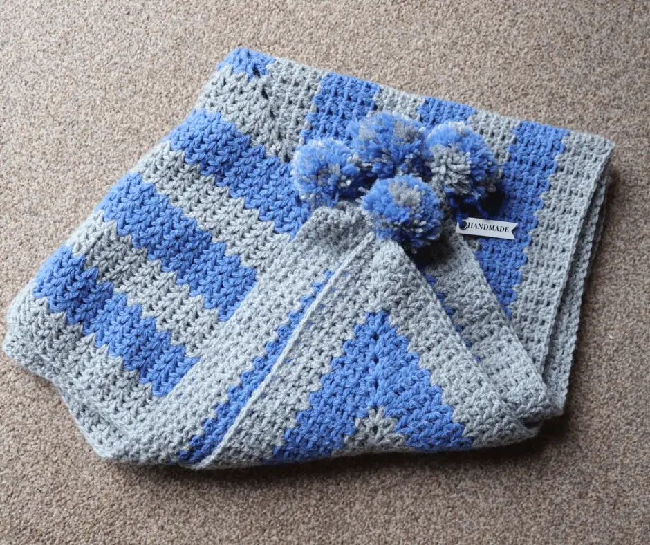 How Much Yarn To Crochet A Baby Blanket - Fast & Easy - Knit And ...