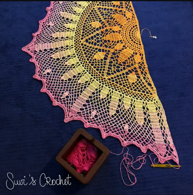 Stunning Lightweight Summer Shawl Free Crochet Pattern - Knit And ...