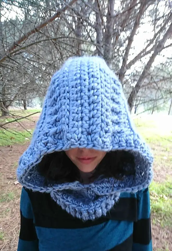 22 Hooded Cowl Crochet Pattern Ideas To Stand Out In The Crowd - Daily ...