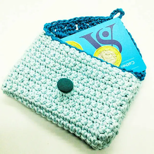 Free Crochet Pouch Pattern With Flap And Button - Daily Crochet