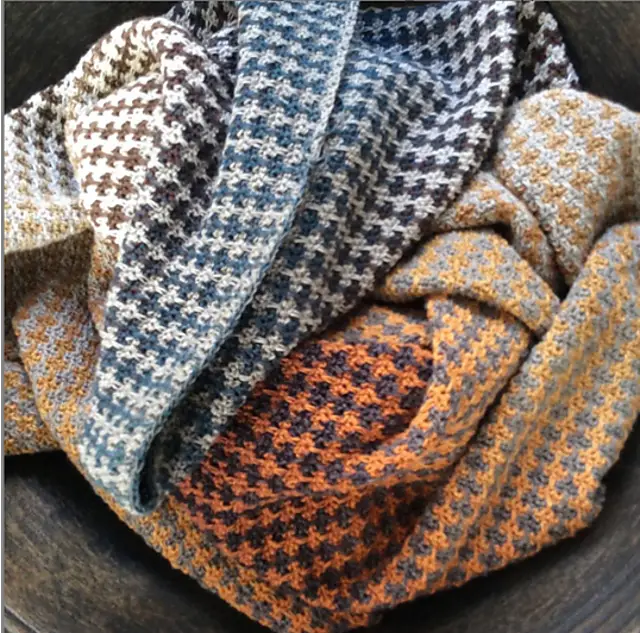 This Colorful Crochet Throw Pattern Is Fabulous! - Daily Crochet