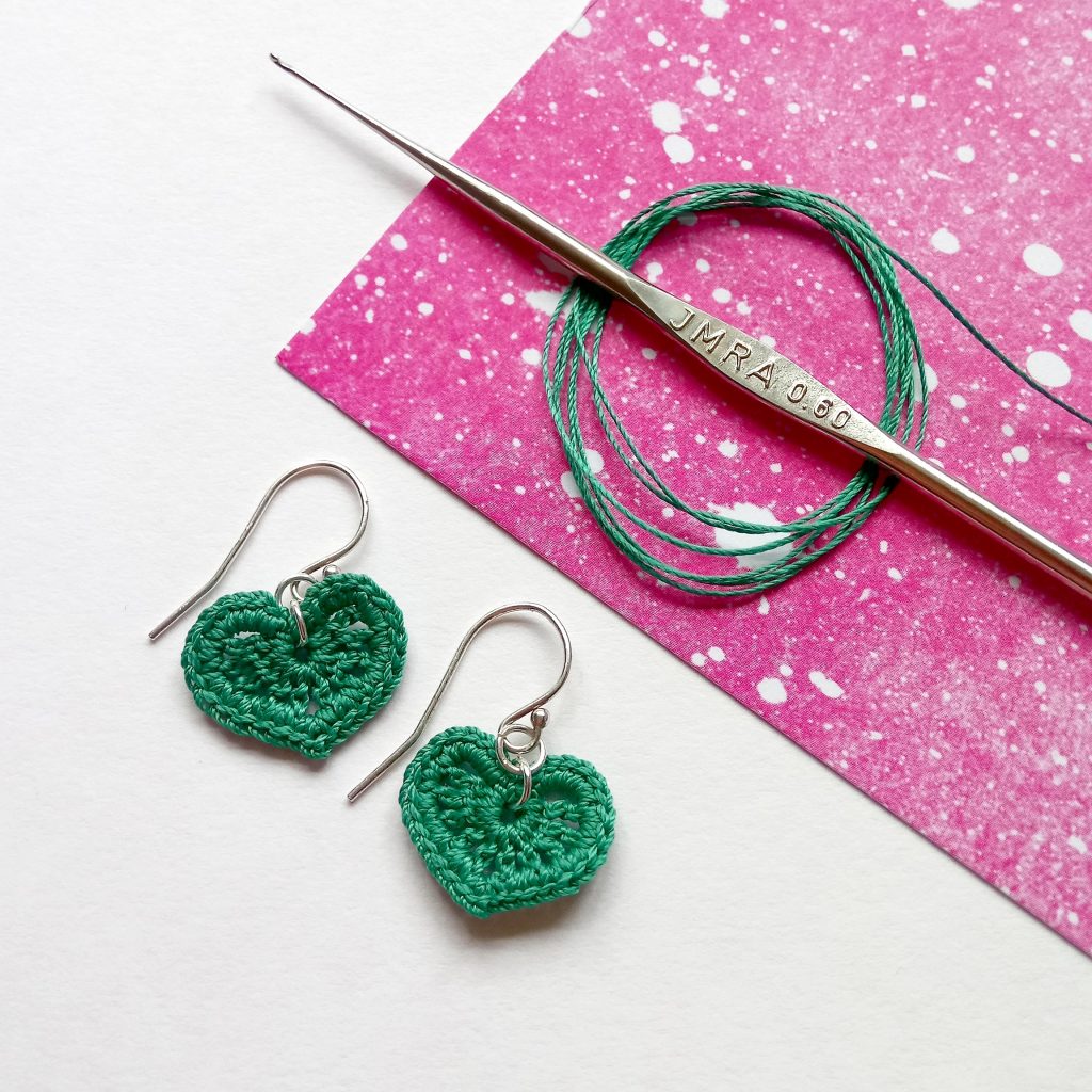 Free Crochet Earring Patterns: 30+ Elegant Designs / Dailycrochet.com