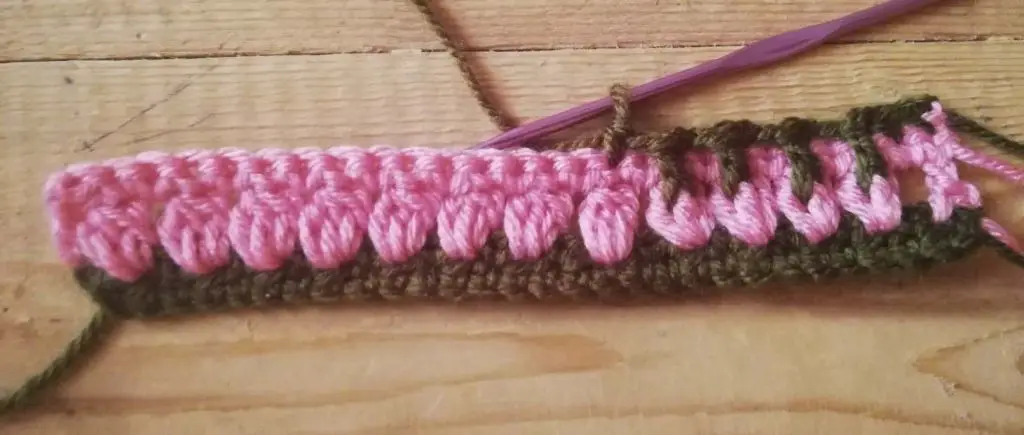 Free Crochet Pattern for the Twisted Cluster Stitch