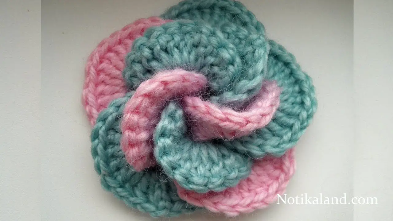 [Video Tutorial] Spectacular 3D Crochet Flower - Knit And Crochet Daily
