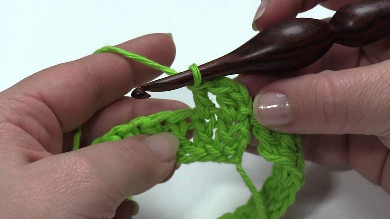 [Video] How To Crochet: Center Double Crochet - Knit And Crochet Daily